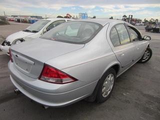 2000 Ford Au Falcon Forte Sedan – Ford Pro Wreckers
