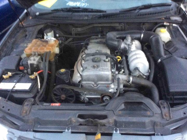 Wrecking 2002 Ford Auiii Sr Falcon – Ford Pro Wreckers