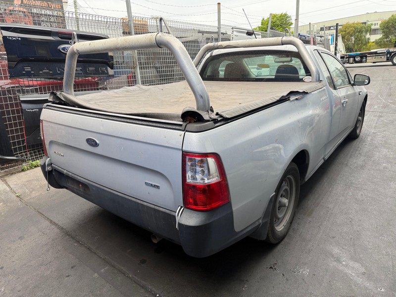 Wrecking 2015 Ford Fgx Falcon Ute For Parts Only – Ford Pro Wreckers